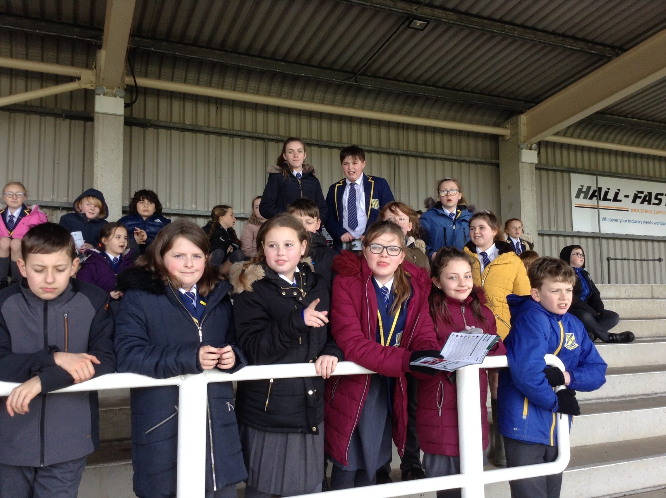 Year 6 race to learn maths at Southwell racecourse - Tuxford Primary ...